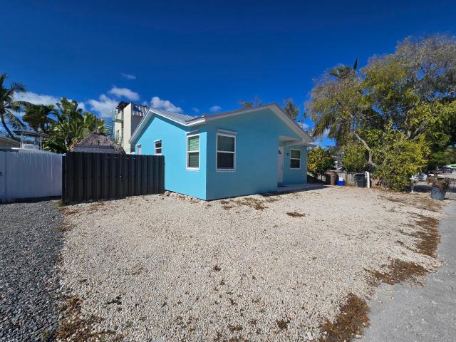 37 Orange Dr, Key Largo, FL 33037 | MLS #618788