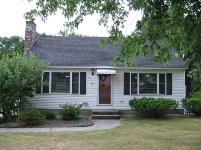 37 PAHRAY LN, MANCHESTER, NH 03109 Single Family Residence For.