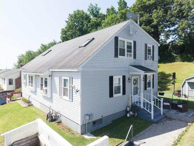 37 Parsons Hill Dr Unit B, Worcester, MA 01603