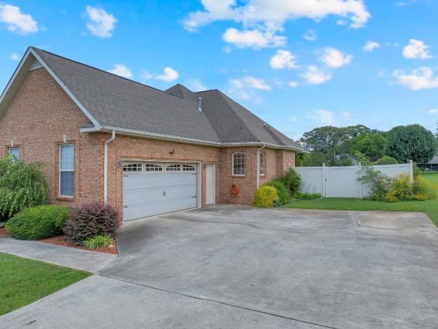 37 Pond Field Ct