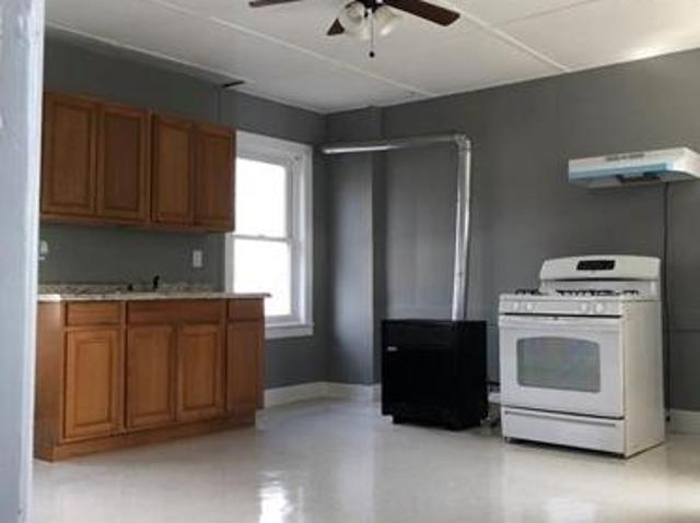 37 Providence St Norwich, CT 06380