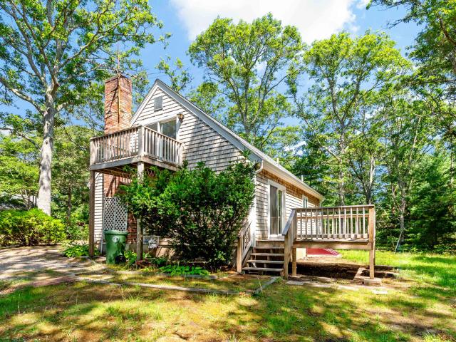 37 Redlands Road