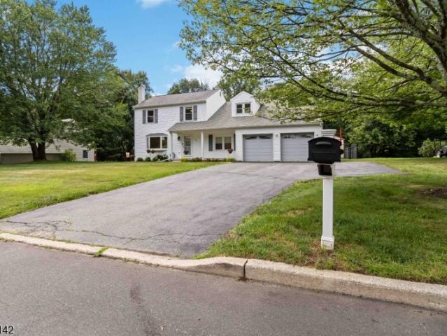 37 Rolling Ridge Rd