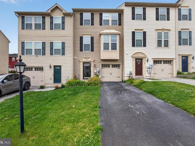 37 S Center St, Hanover, PA 17331