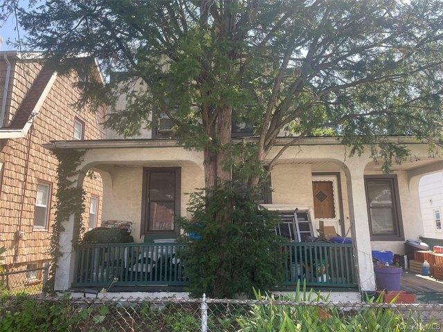 37 S 14th Ave, Mount Vernon, NY 10550