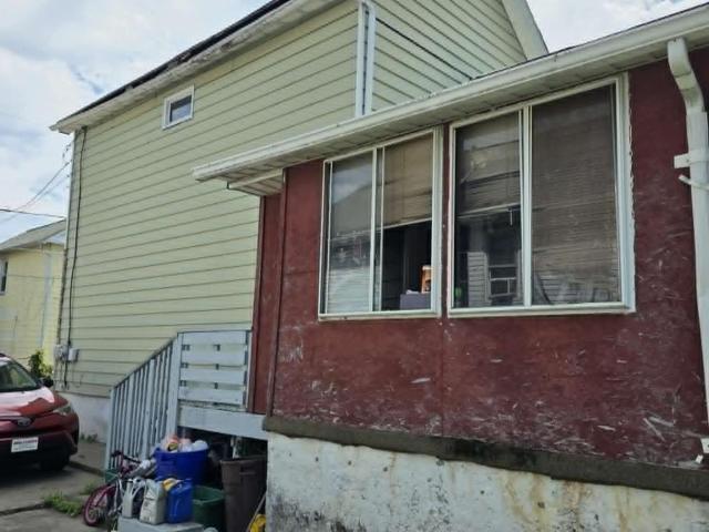 37 Sand Street