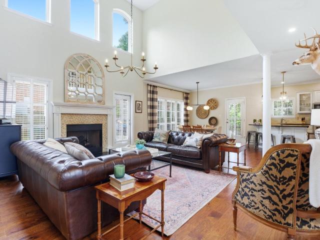 37 Saratoga Drive