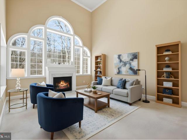 37 Serene Hills Dr, Fredericksburg, VA 22406 | MLS #VAST2049