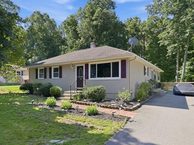 37 Squirrel Rd, Springfield, MA 01108