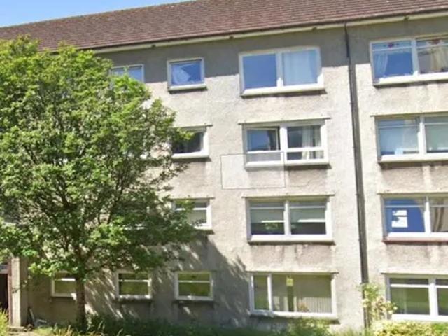 37 St Mungo Avenue, Glasgow, G4 0PL, United Kingdom | 4 bed apartment for rent #165371472 | Rentberry