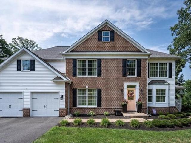 37 Stephanie Rd, Birdsboro, PA 19508