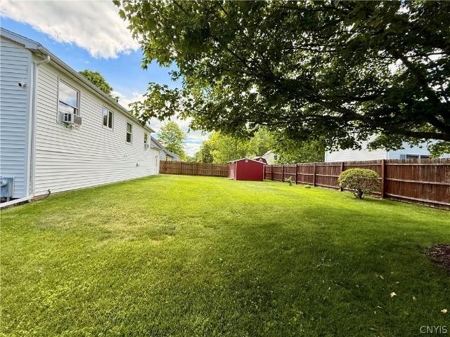 37 Sunnyfield Drive