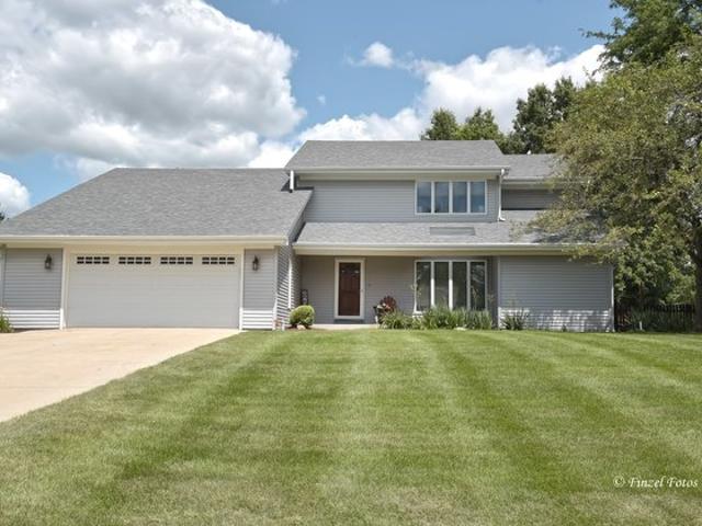 37W390 Linda Ln, Elgin, IL 60124