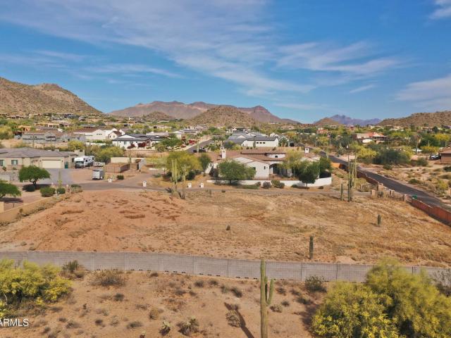 3404 N 82nd Pl, Mesa, AZ 85207 | MLS #7009 | Compass