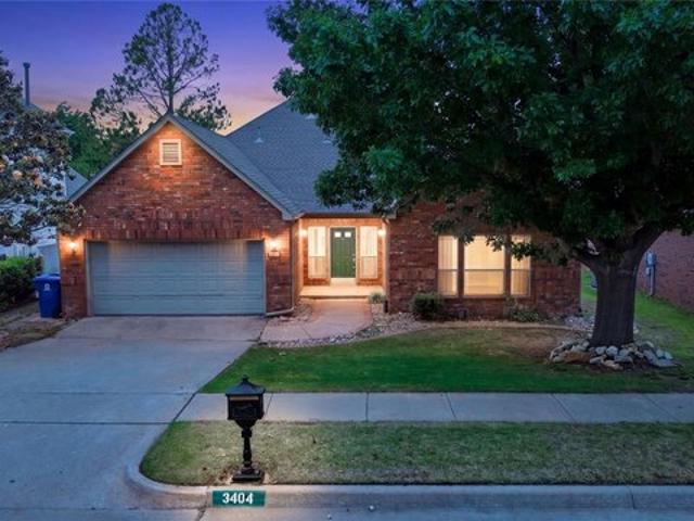 3404 N Battle Creek Dr, Broken Arrow, OK 74012