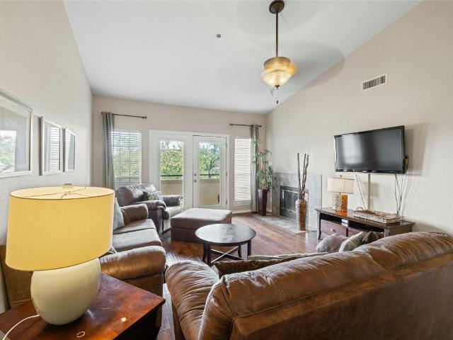 3404 American Dr, Unit 3308, Lago Vista, TX 78645 | MLS #5742 | Compass