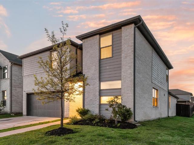 3404 Flatiron Dr, Royse City, TX 75189 | MLS #21231 | Compass
