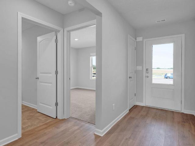 3404 Hawthorn Way
