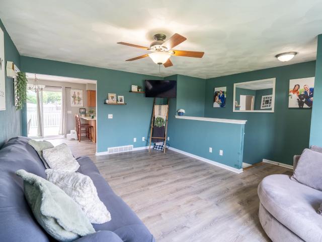3404 Tennyson Drive