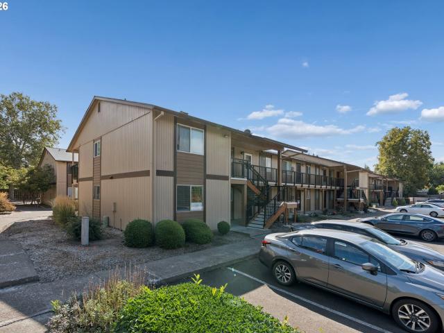 3404 19TH AVE