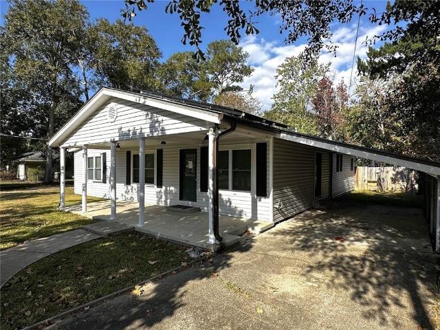 34057 Tupelo Ln, Slidell, LA 70460 | MLS #2531 | Compass