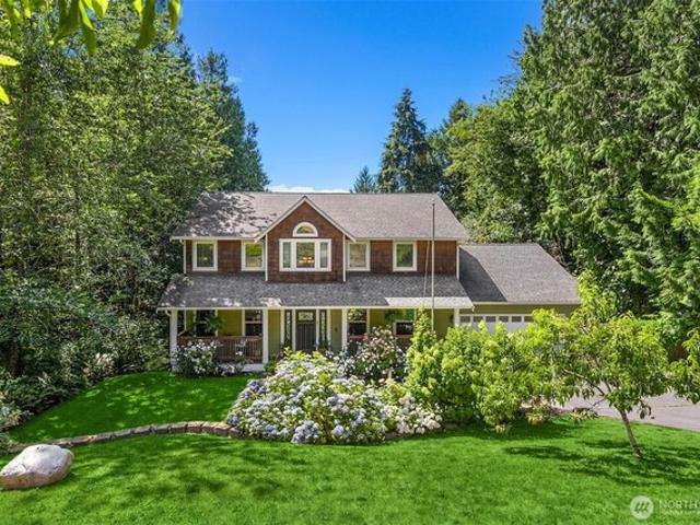 34059 Bridge View Dr NE, Kingston, WA 98346