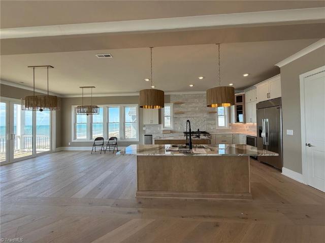 3405 Ocean Drive