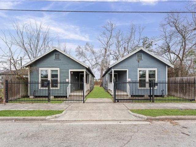 3405 Beulah St, Houston, TX 77004
