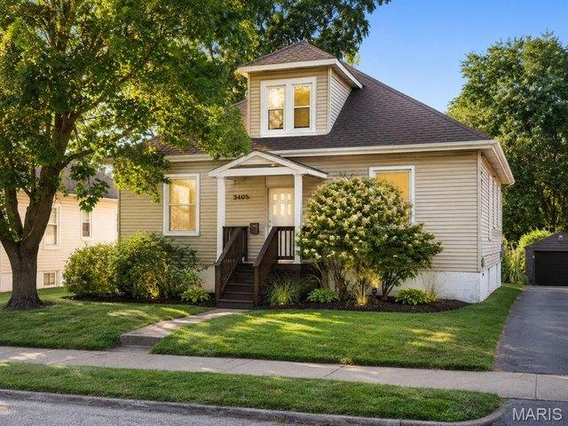 3405 Brown Rd, Saint John, MO 63114