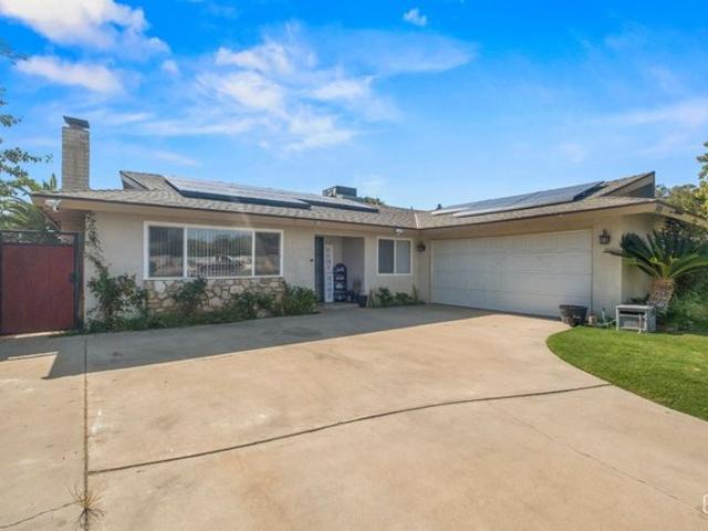 3405 Dell Ct, Bakersfield, CA 93304