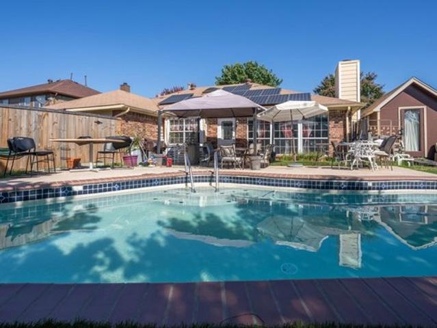 3405 Tulip Ln, Rowlett, TX 75089