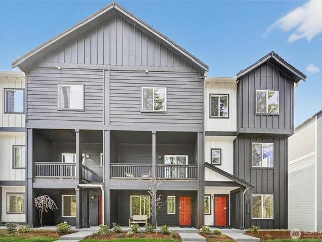 34060 Emerald Ridge Ave SE, Black Diamond, WA 98010