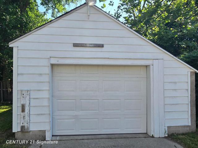 3406 Gratiot Avenue