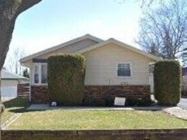 3406 S 93rd St, Milwaukee, WI 53227
