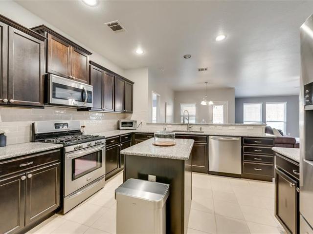 3406 Van Zandt Road