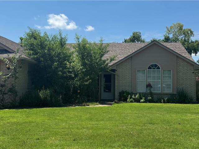 3406 W Beech Drive