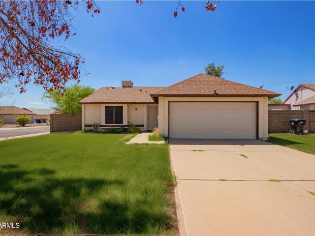 3406 W Irma Ln, Phoenix, AZ 85027 | MLS #6917 | Compass