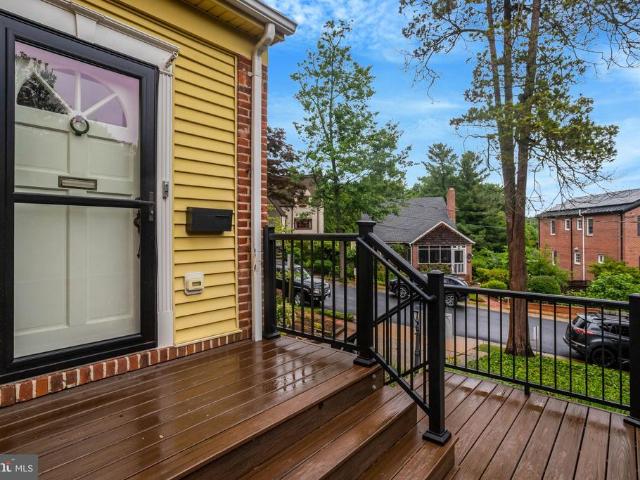 3406 15Th Street N