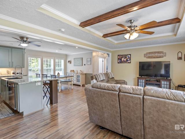 34076 Medlin Lane