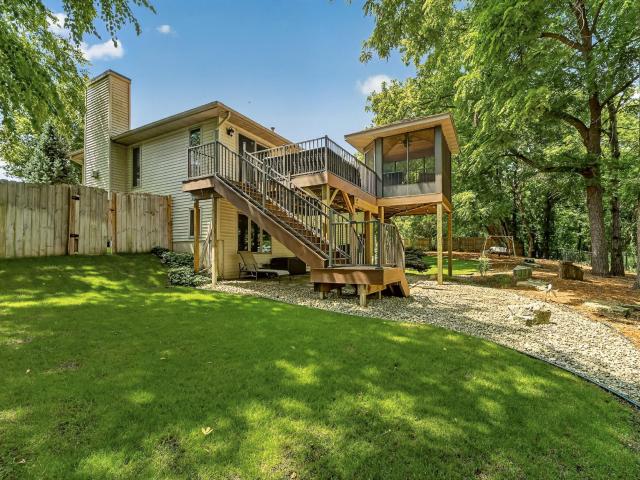 3407 Birchwood Lane SW