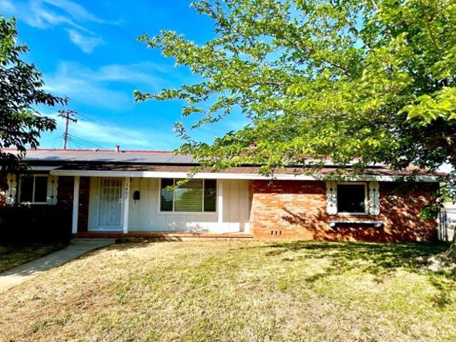 3407 Jupiter Dr, Sacramento, CA 95827