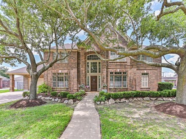 3407 Scenic Elm St, Houston, TX 77059