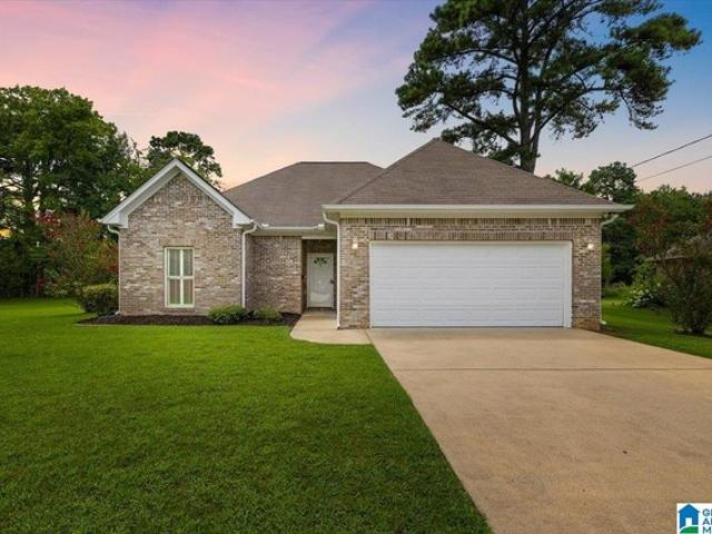 3408 Burke Meadow Cir, Fultondale, AL 35068