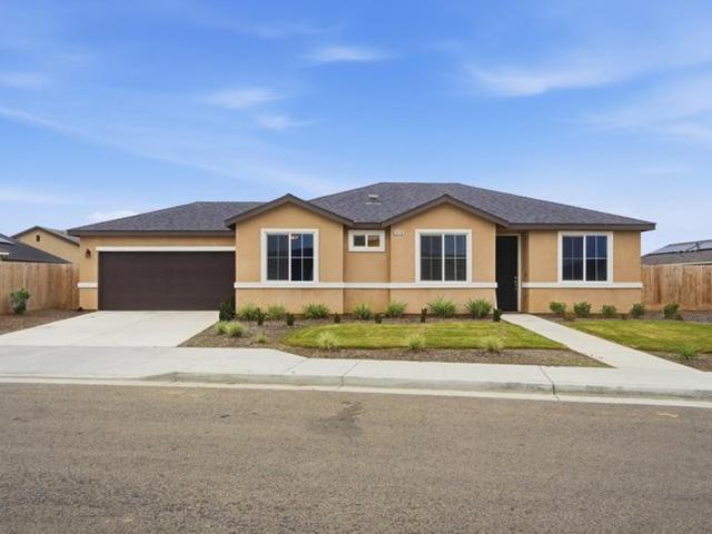 3408 Dorset St, Tulare, CA 93274
