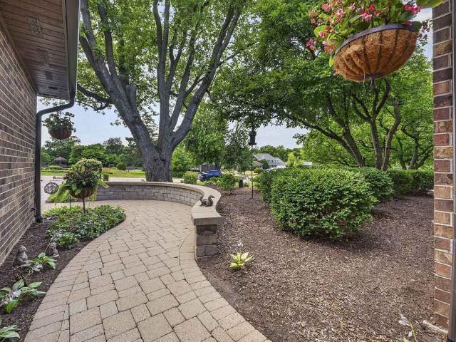 3408 James Way
