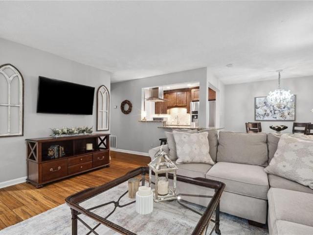 3408 Lake Pointe Cir, Roswell, GA 30075 | MLS #7730 | Compass