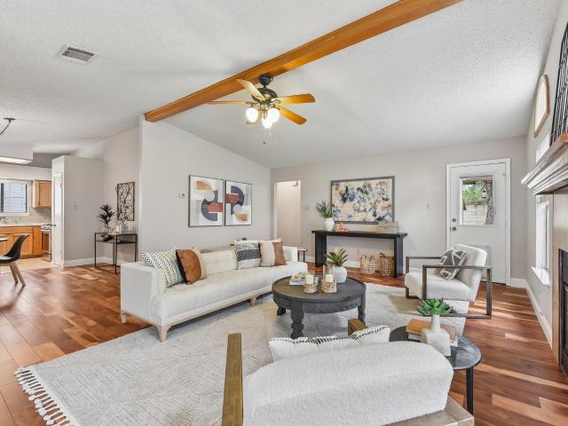 3408 Larkspur Way