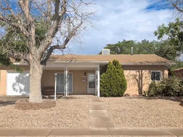 3408 Palomas Dr NE, Albuquerque, NM 87110