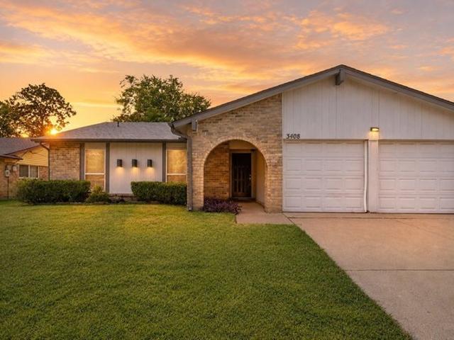 3408 Palomino Dr, Arlington, TX 76017