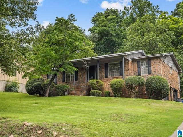 3408 Rock Ridge Cir, Irondale, AL 35210